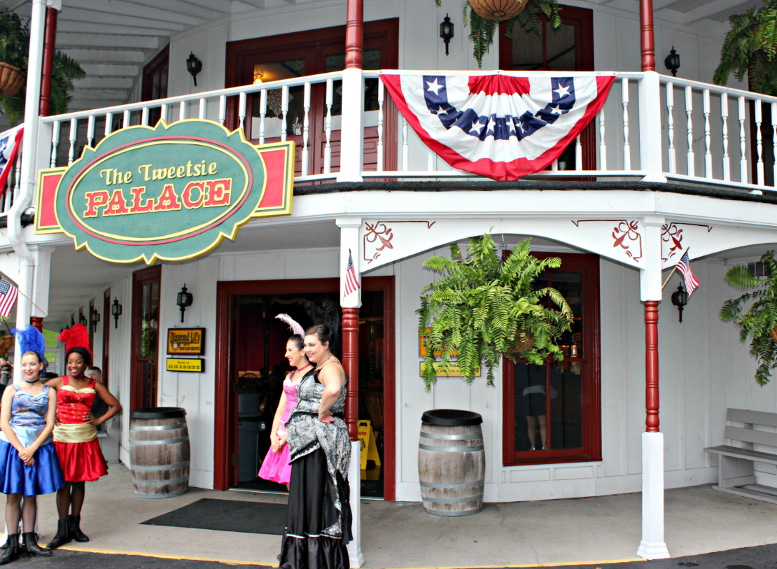 Tweetsie Railroad: Family Fun in Western North Carolina - Live Well ...